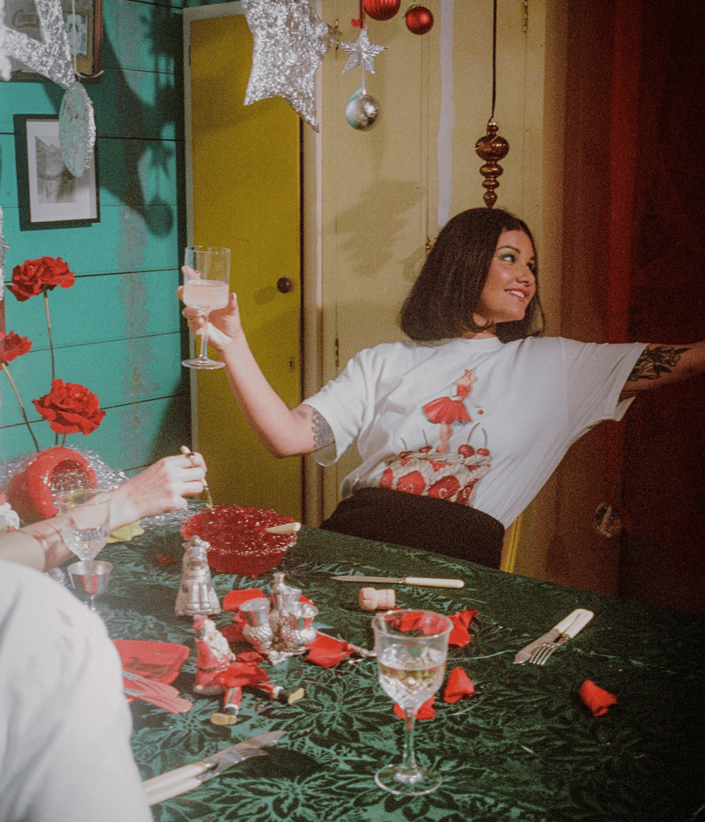 RETRO BAKE, HOLIDAY CAKE – Emily Ingham Art